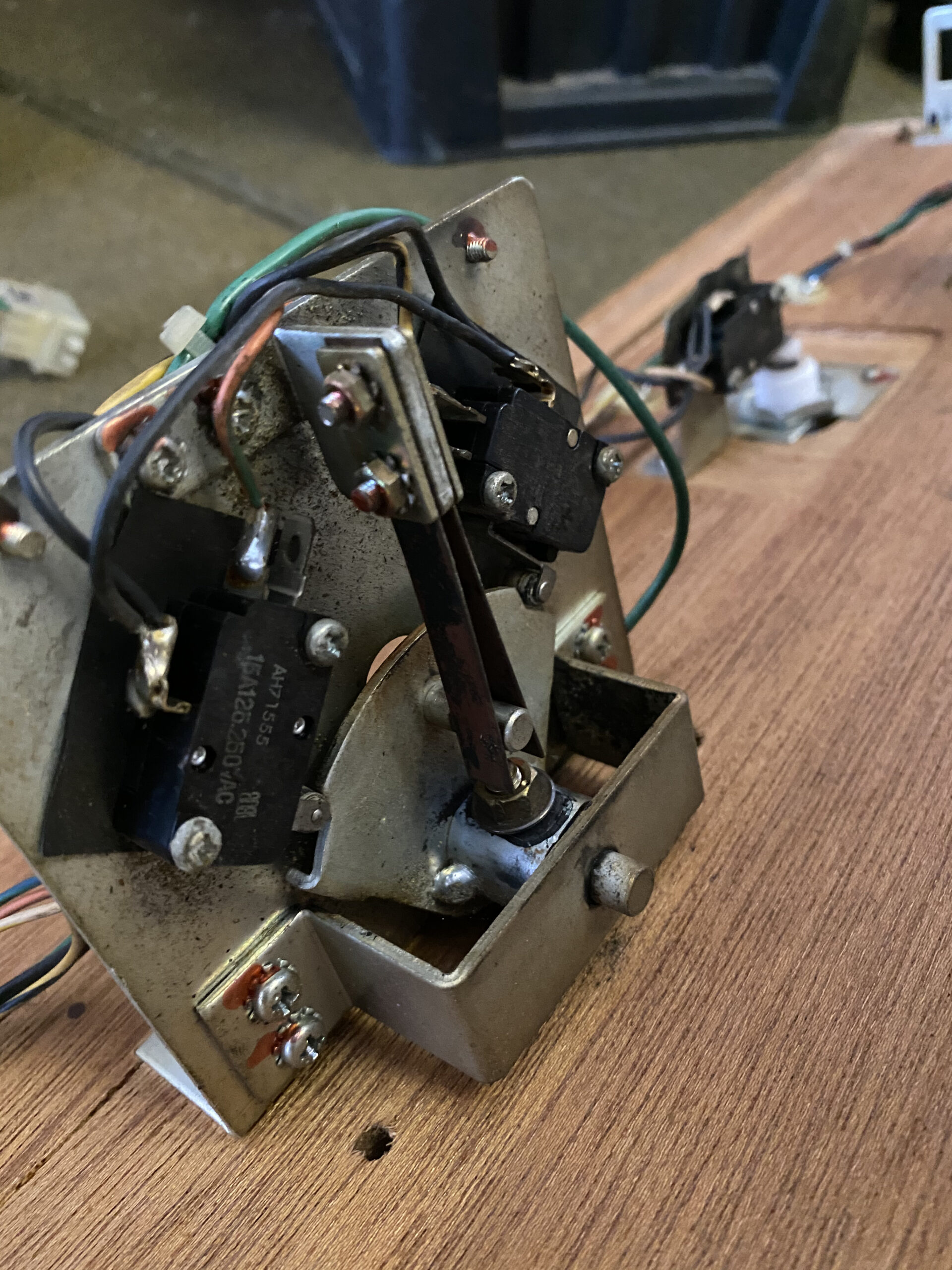 Space Invaders #2: Reparando o Monitor - AntonioBorba.com