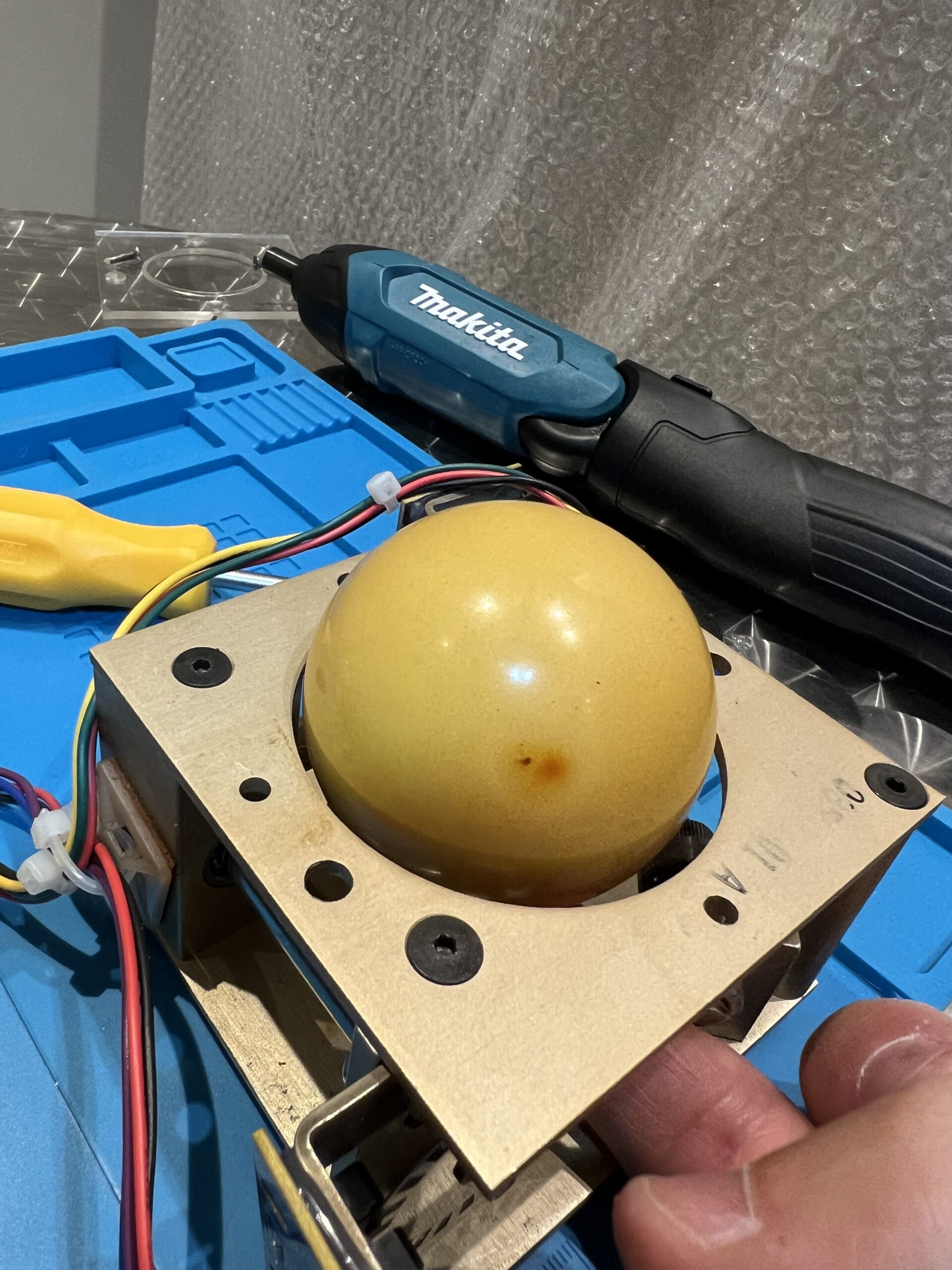 Missile Command #11: Segunda Trackball e Iluminação LED - AntonioBorba.com