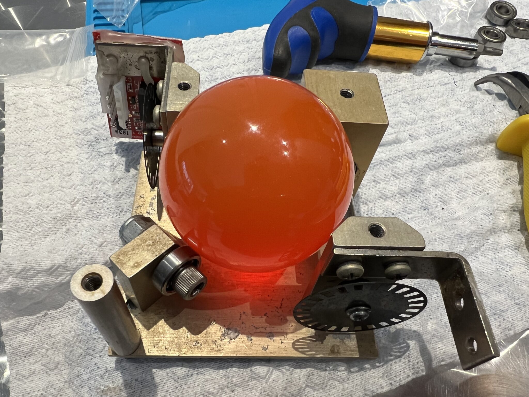 Missile Command #8: Trackball Iluminada x Trackball Original ...