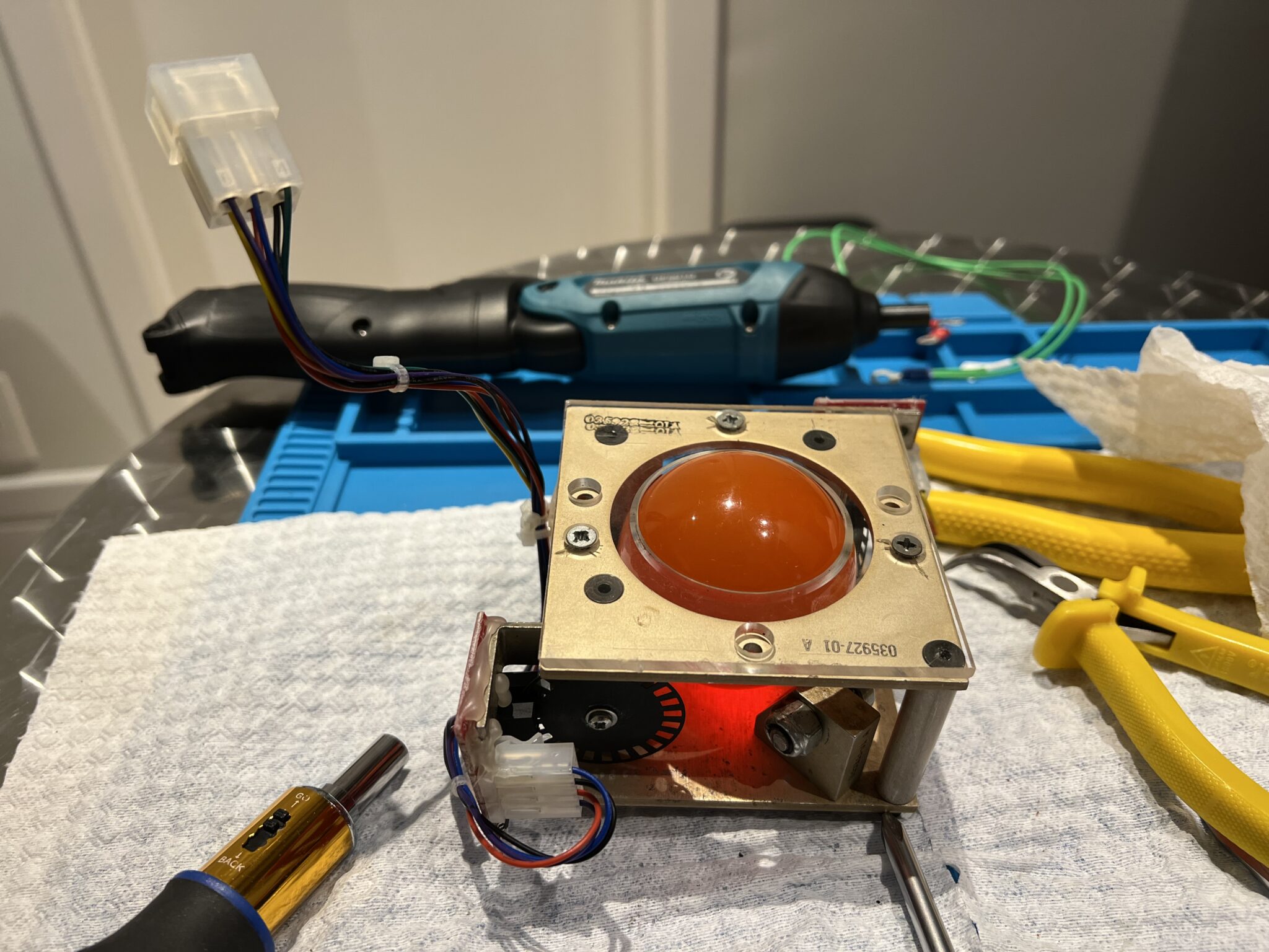 Missile Command #8: Trackball Iluminada x Trackball Original ...